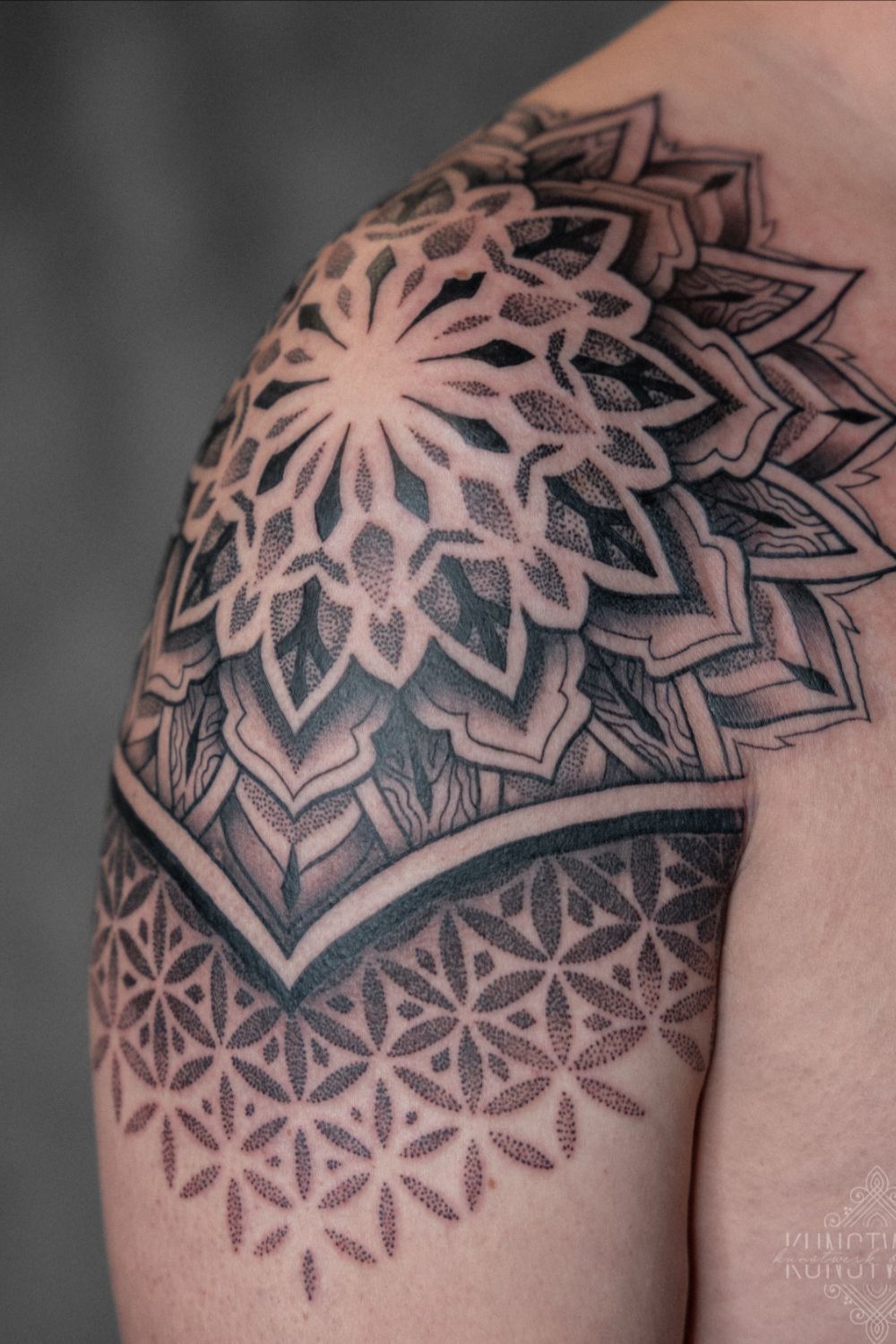 30 Shoulder Tattoo Ideas That Are Beautiful, Bold, And Meaningful