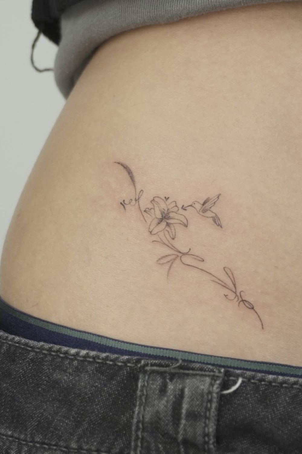 22 Dainty Hip Tattoos Women Will Instantly Fall In Love With