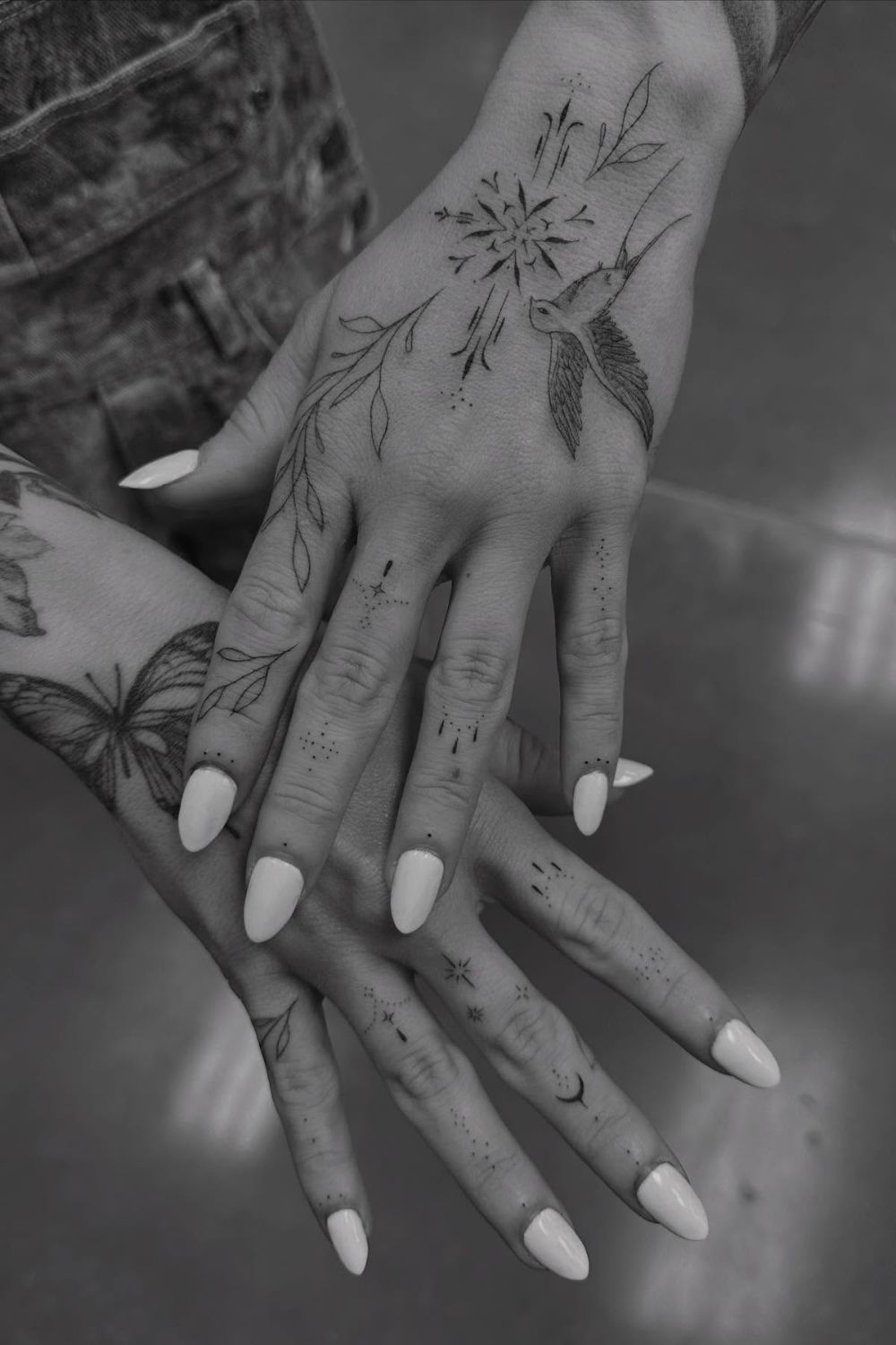24 Stunning Hand Tattoos For Women