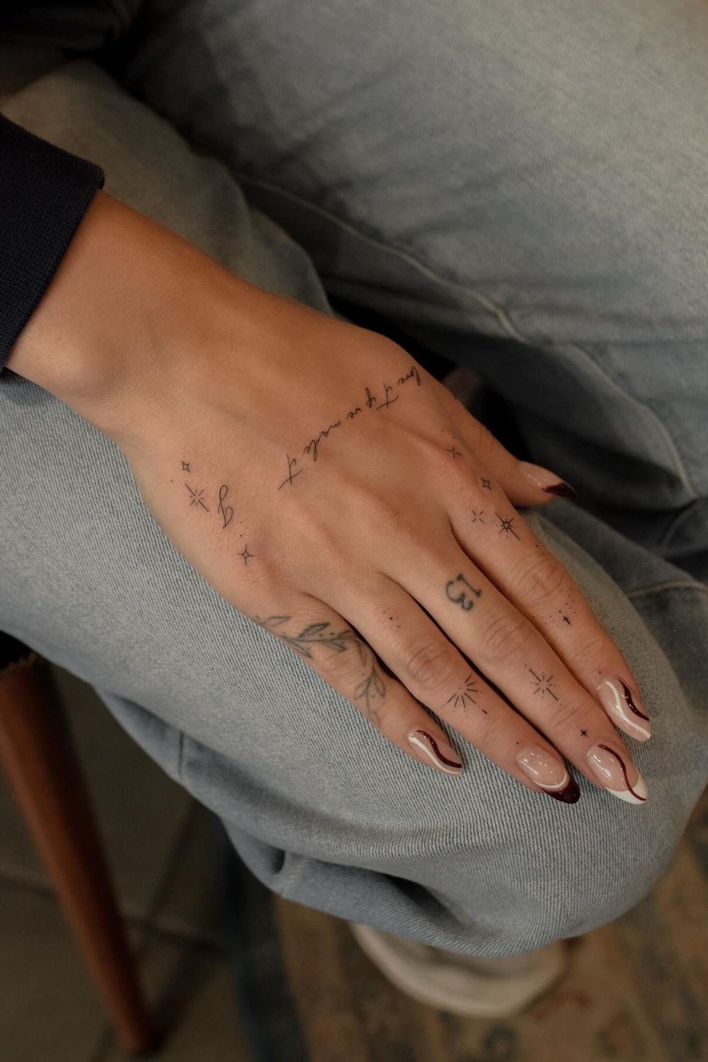 24 Stunning Hand Tattoos For Women