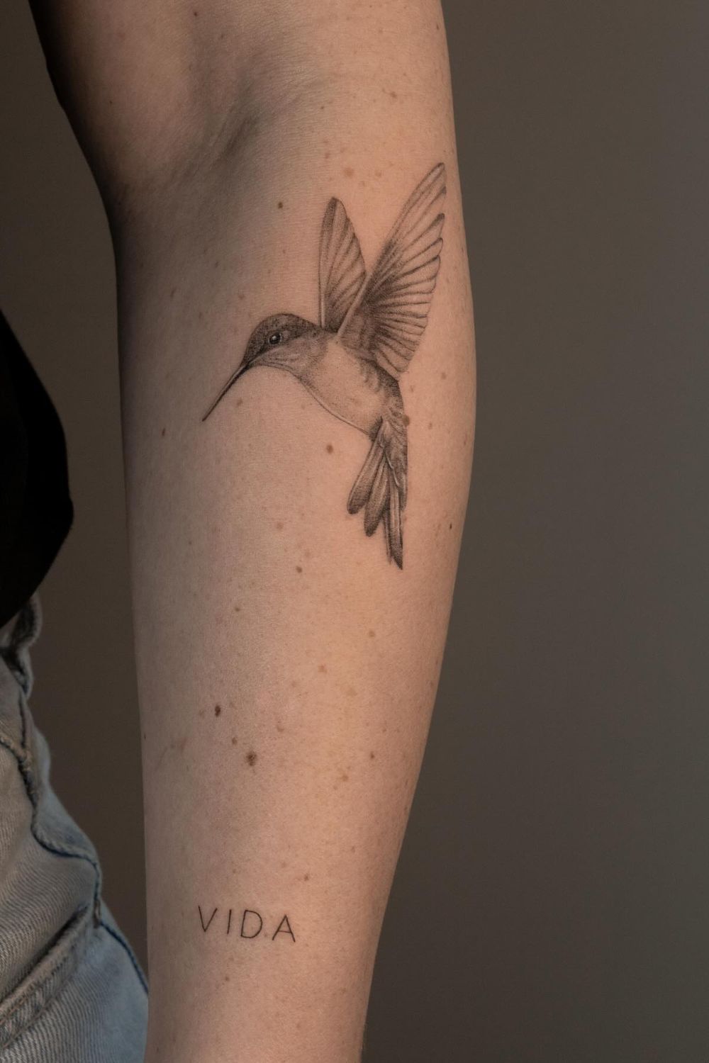 Looking For A Beautiful Hummingbird Tattoo? Get Inspired By These 16 Ideas