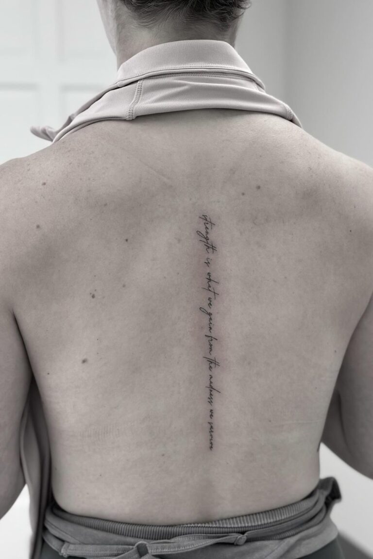 23 Spine Tattoos For Women That Are Beautiful, And Full Of Meaning