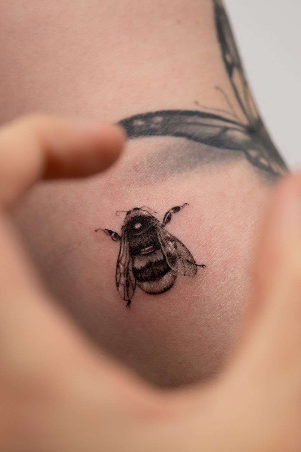 23 Bee Tattoo Ideas With Meaning That’ll Make You Fall In Love
