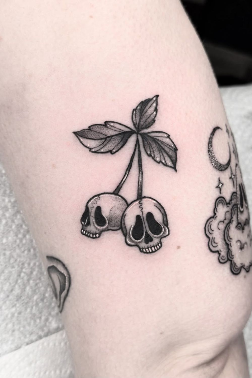 23 Spooky Tattoos That Are Hauntingly Beautiful