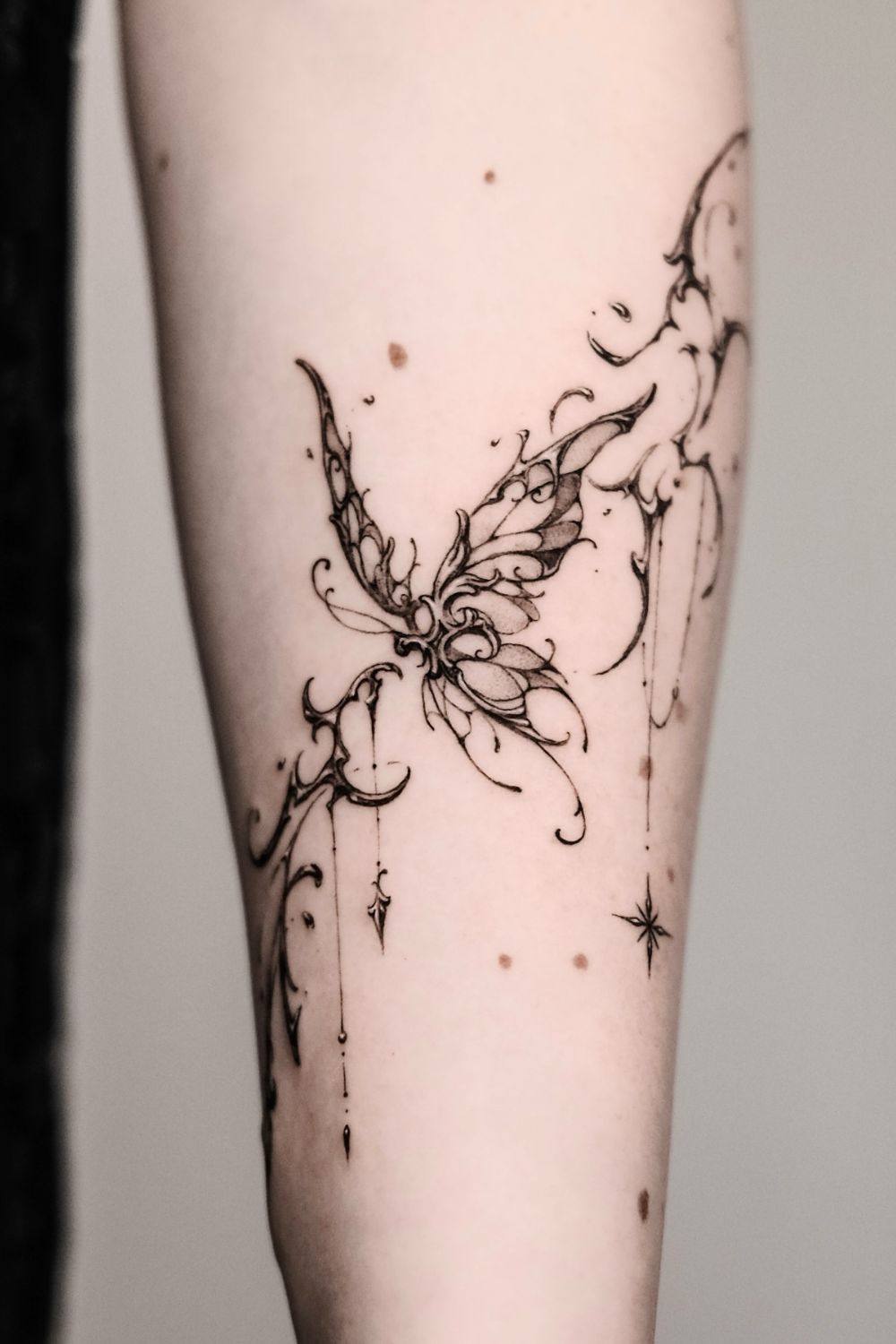 26 Butterfly Tattoo Inspiration That Capture Freedom And Femininity