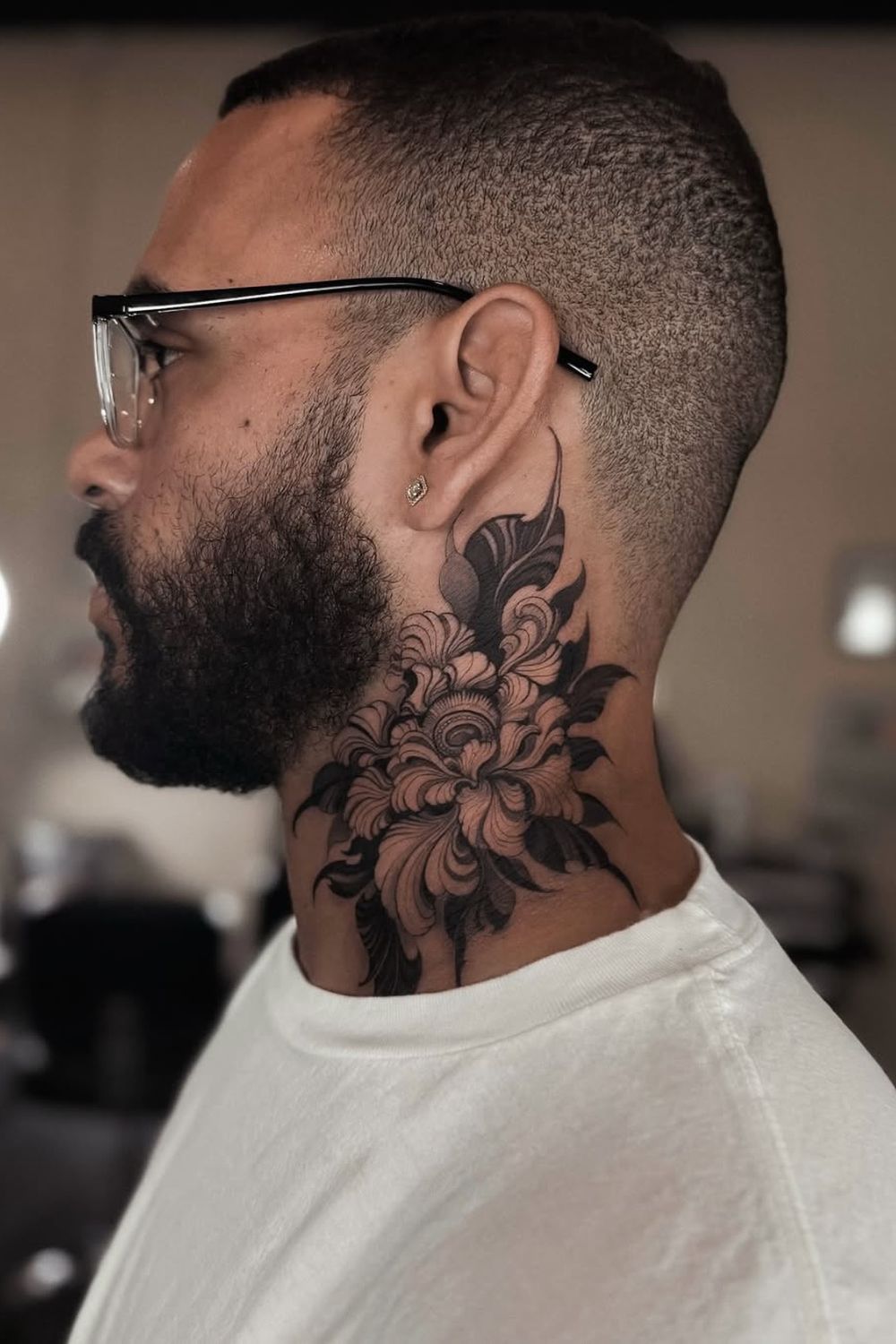 21 Neck Tattoo For Guys That Reflect Strength And Art