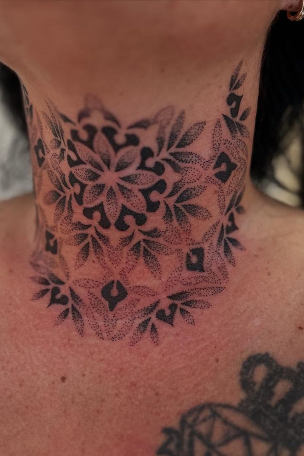 26 Stunning Neck Tattoos For Women That Define Confidence And Beauty